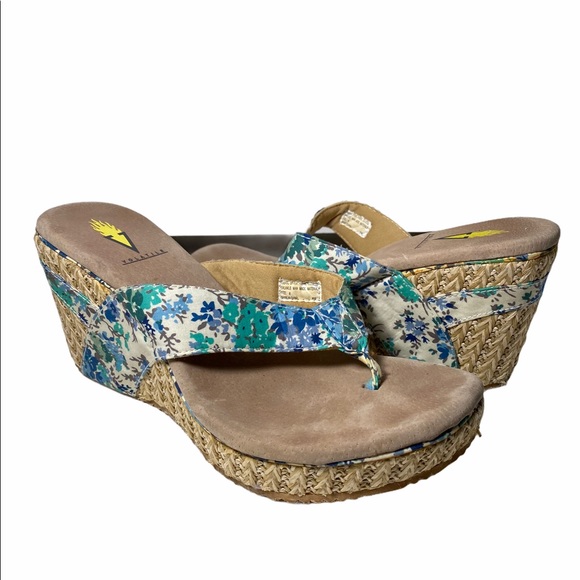 Volatile | Shoes | Volatile Floral Wedge Flip Flops | Poshmark